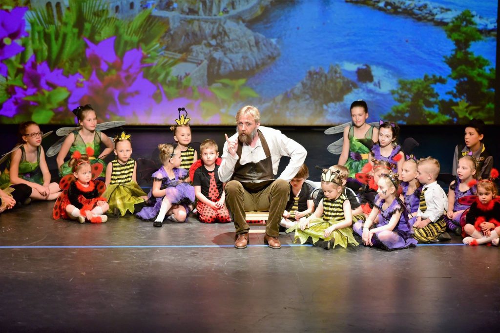 Tygodnik Program - Pinokio – uczy, bawi i wychowuje.